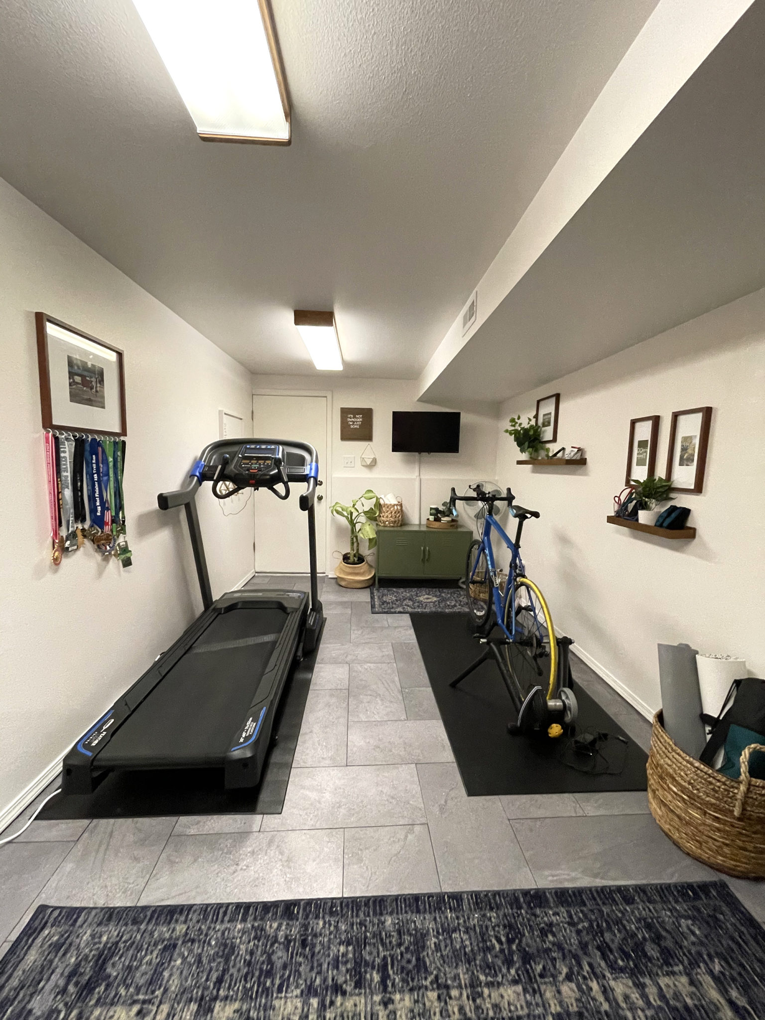 Working it Out: Creating a DIY Home Gym – A Well Crafted Party