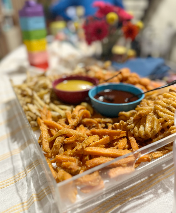 Potluck & Play: Game Night with Family and Friends without the Fuss ...