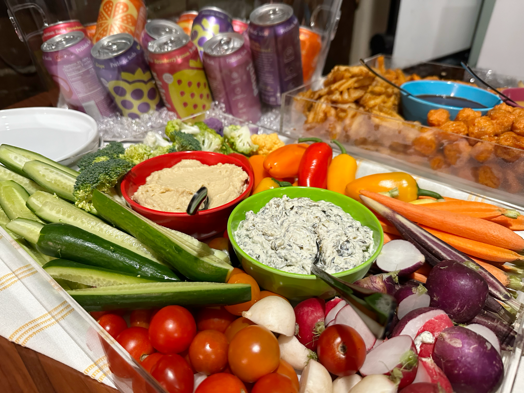 Potluck & Play: Game Night with Family and Friends without the Fuss ...